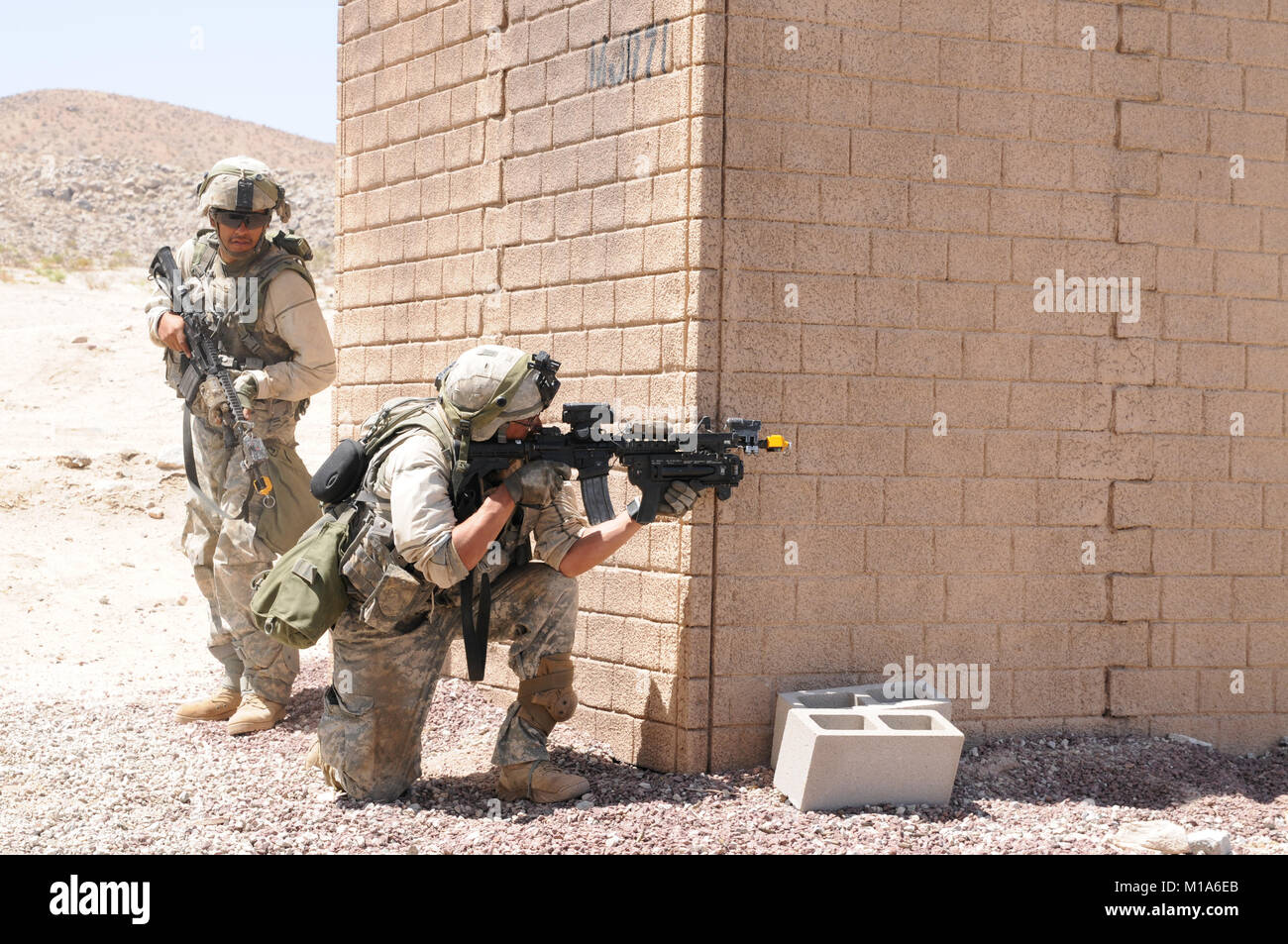 1 184 infantry hi-res stock photography and images - Alamy