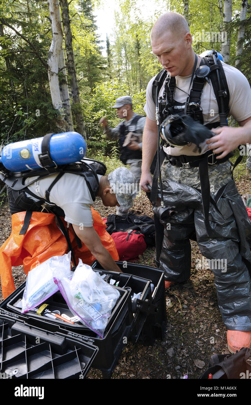 JOINT BASE ELMENDORF-RICHARDSON, Alaska -- Soldiers from the California ...