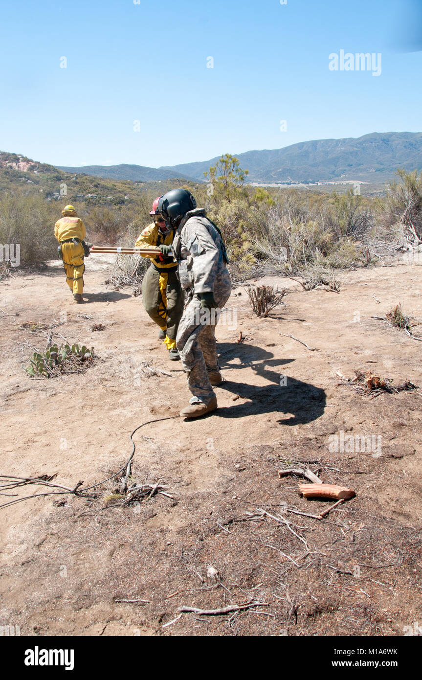 Sgt. Chris Boni of the 1-140th Aviation Battalion (Air Assault) out of ...