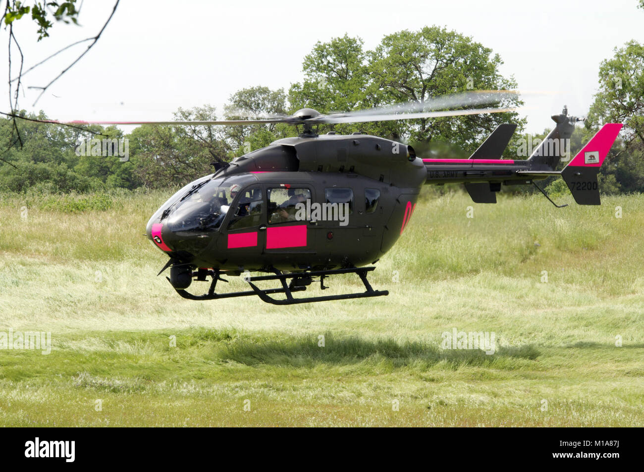 Uh 72 lakota helicopter training hi-res stock photography and images ...