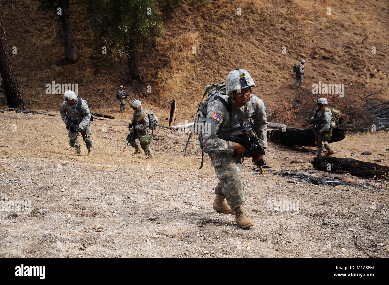 130722-Z-JK353-037 California Army National Guard Soldiers from 1st ...