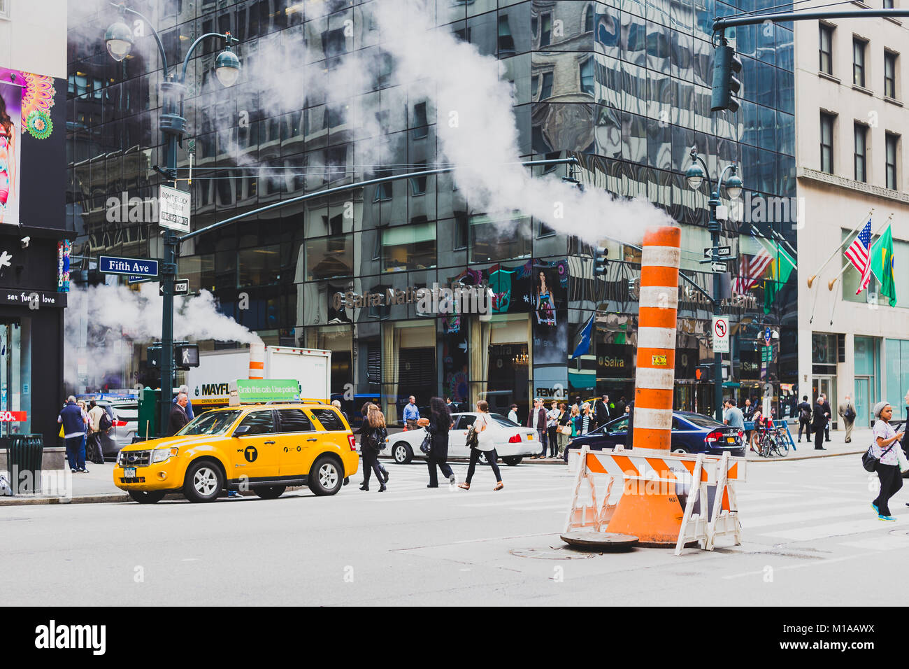 Nyc traffic cone hi-res stock photography and images - Alamy