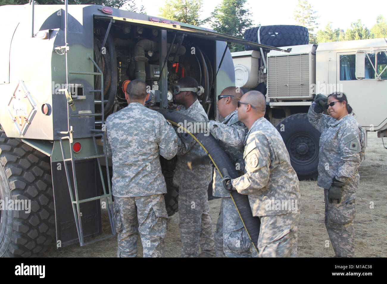 Members of the 756th Transportation Company, California Army National ...