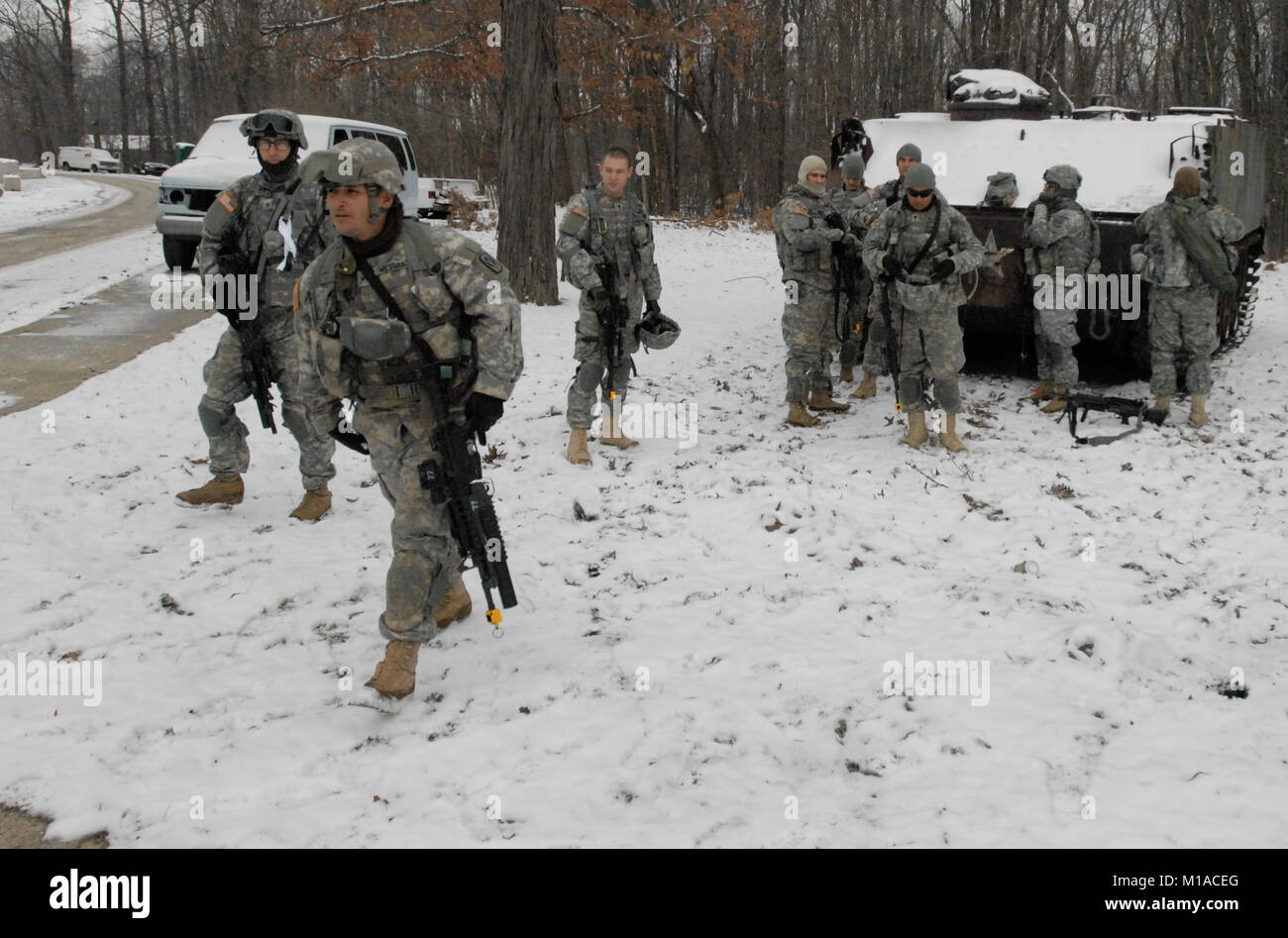 090109-A-5108P-010 Soldiers from the 1st Squadron, 18th Cavalry ...