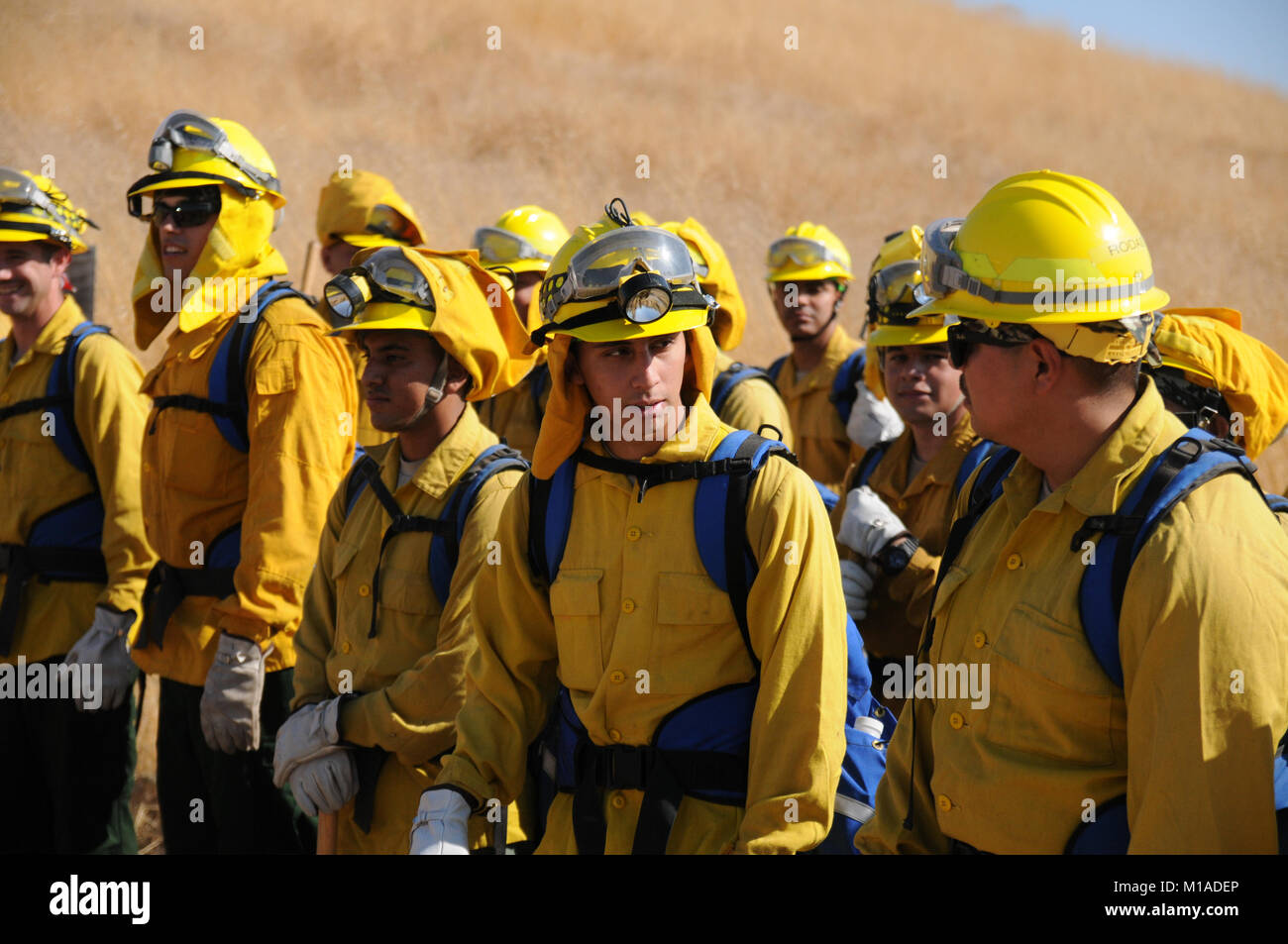 California National Guard Soldiers complete CAL FIRE hand crew training ...