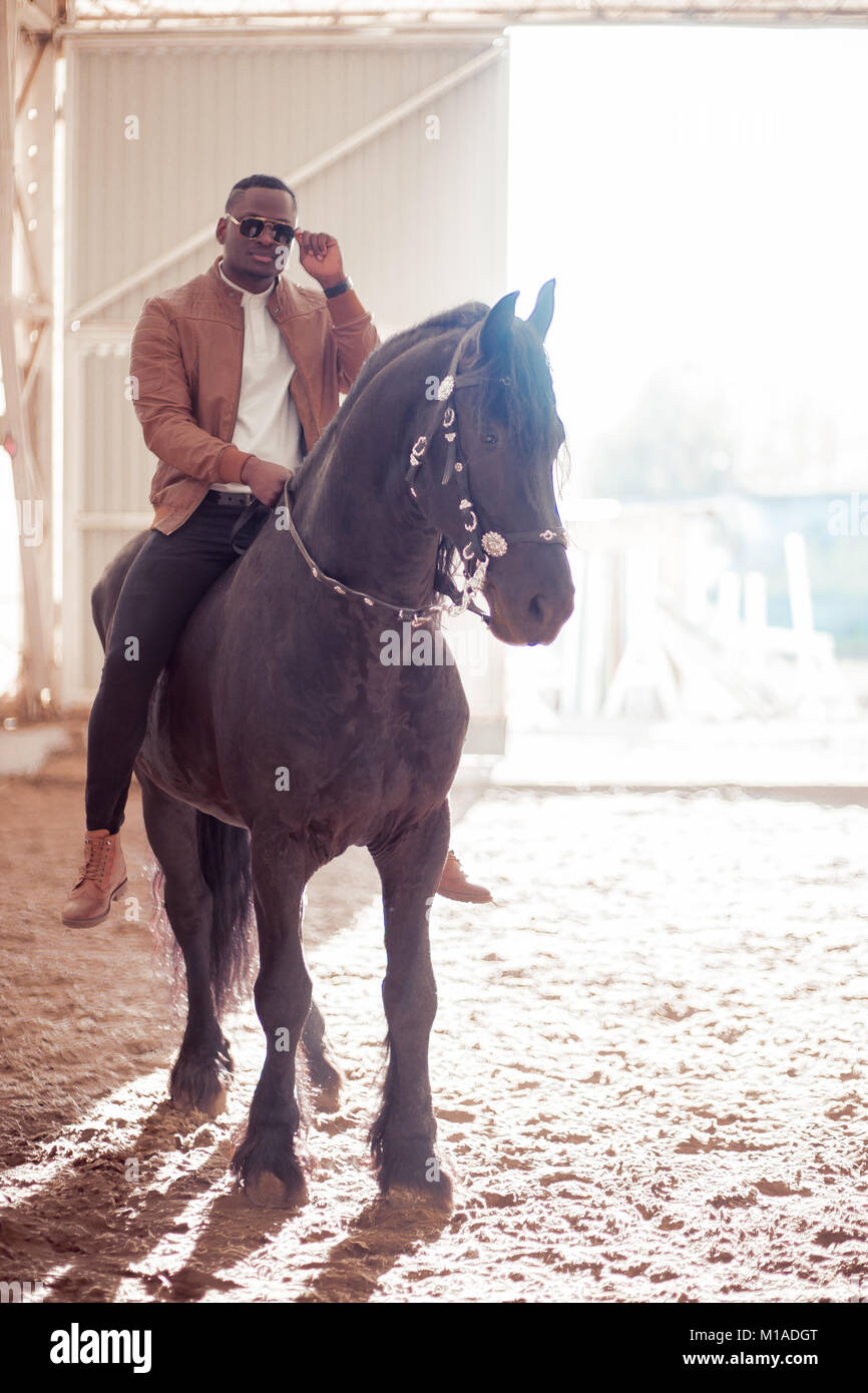 Recreation man male equine country hi-res stock photography and images ...