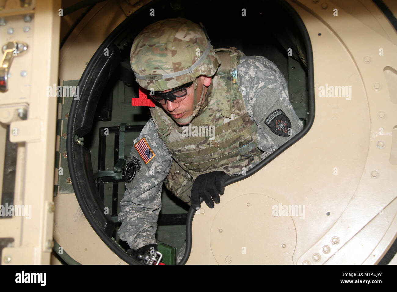 Sgt. 1st Class Erik Hart, Special Operations Detachment - North, exits ...