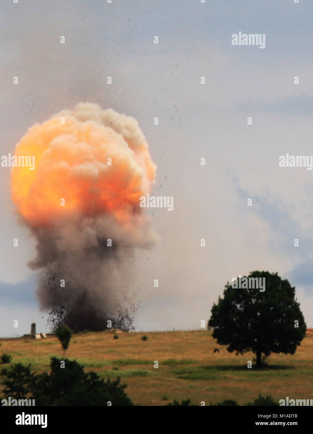 Explosive ordnance disposal operation hi-res stock photography and ...