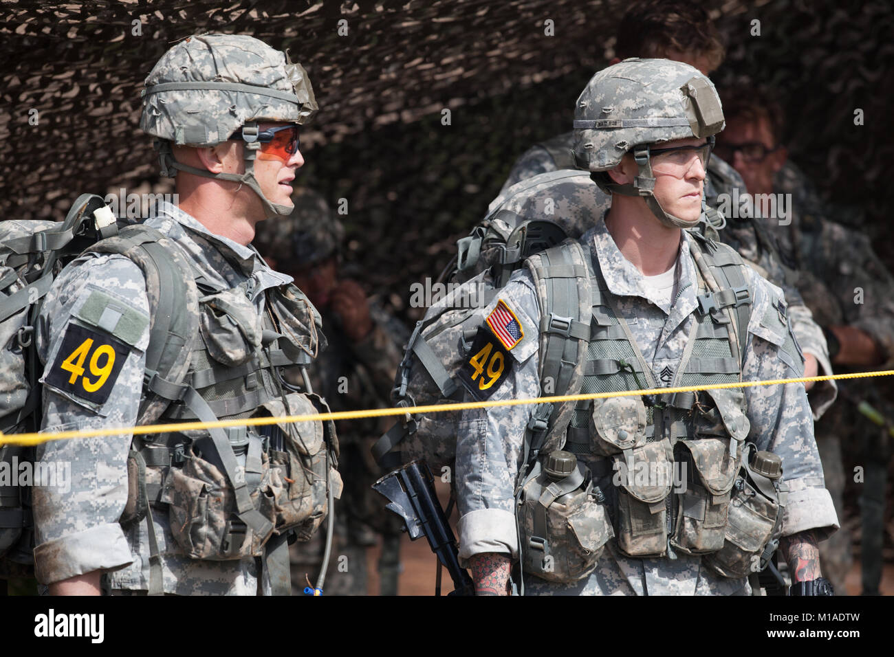 U.S. Army Sgt. 1st Class Jonathan Knea and Staff Sgt. Luke Katz ...