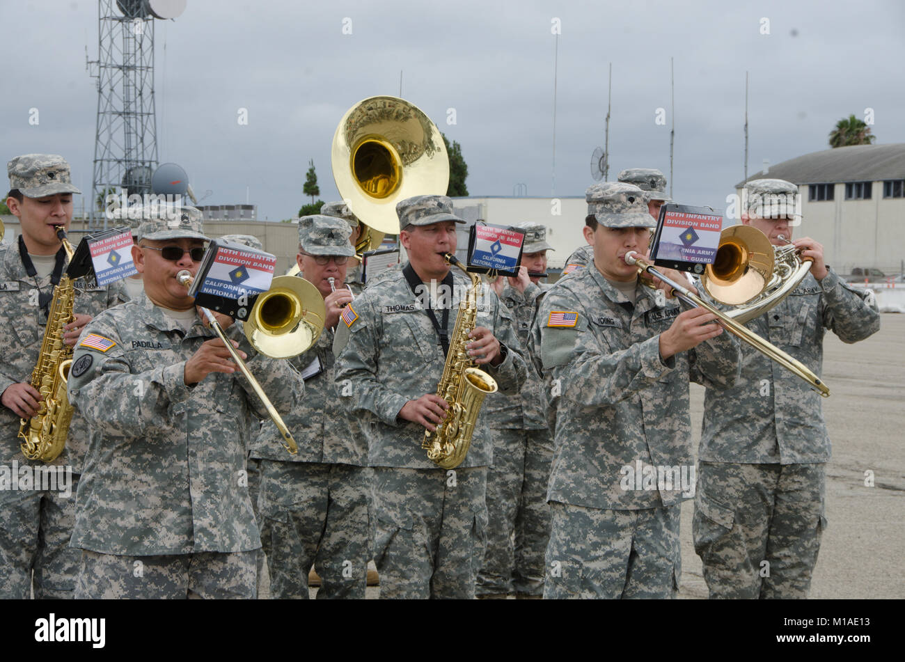 The 100th Troop Command's more than 2,000 soldiers welcomed a new ...