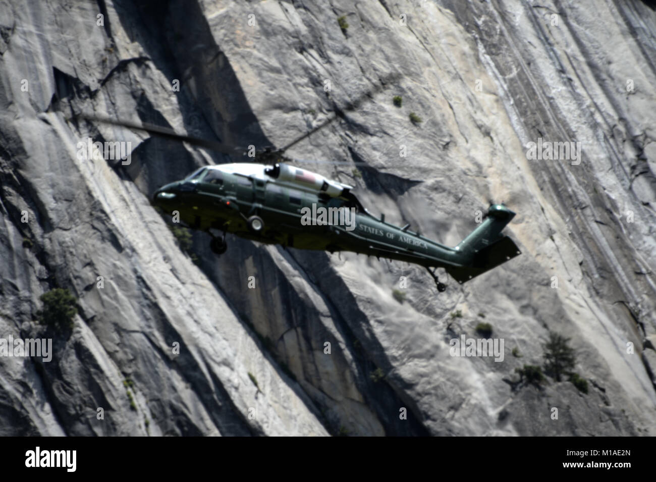 Four California Army National Guard CH-47 Chinook crews based out of ...