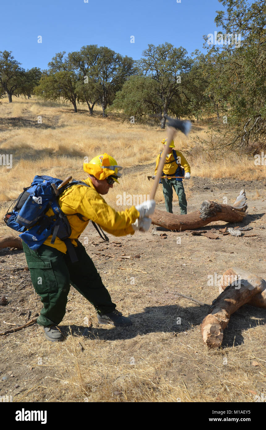 On Aug. 2, 2016, nearly 400 California Army National Guard Soldiers ...