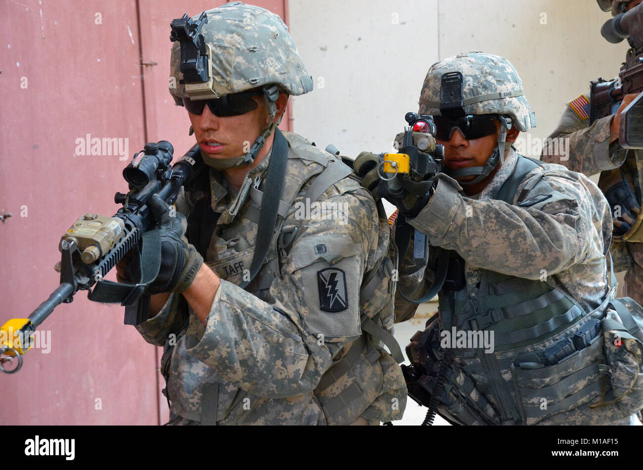 184th infantry regiment hi-res stock photography and images - Alamy