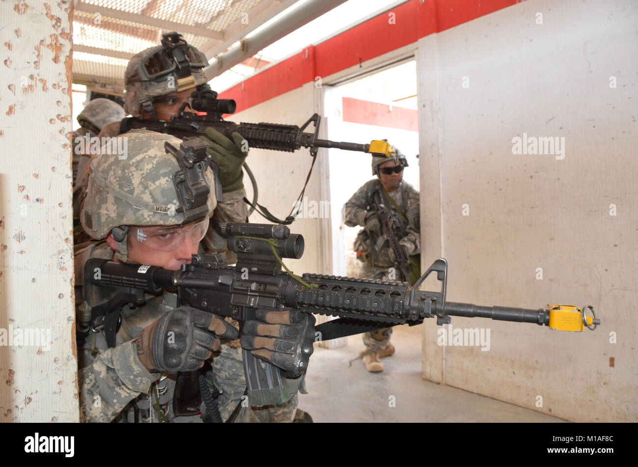 1 184th infantry regiment hi-res stock photography and images - Alamy