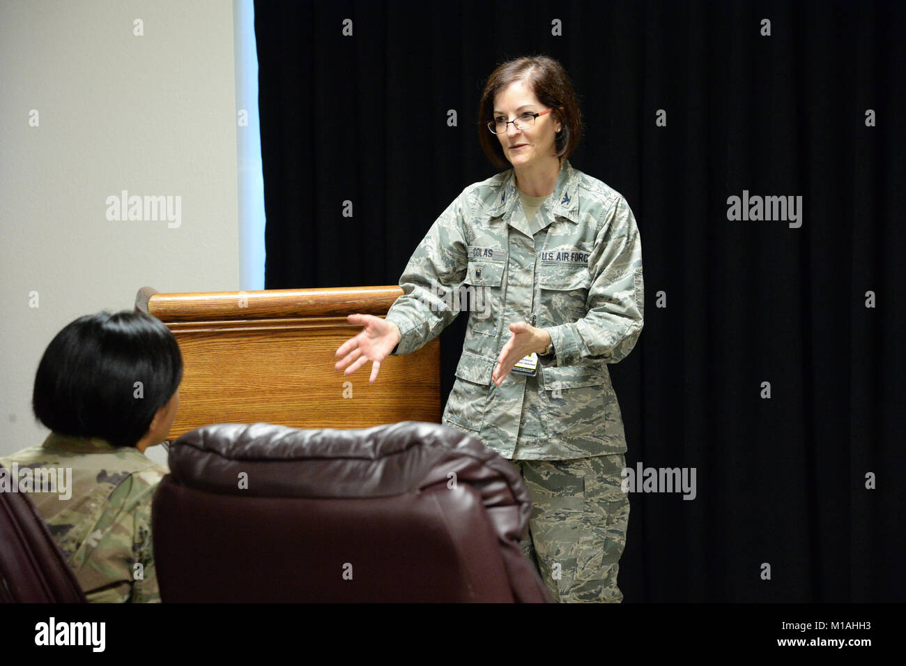 First female infantry hi-res stock photography and images - Alamy