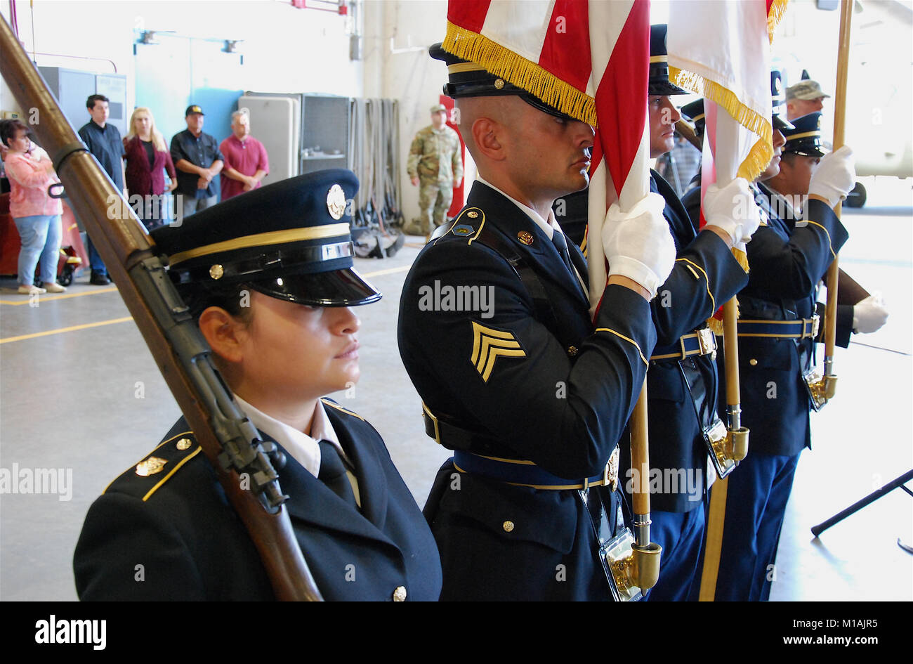 California Army National Guard soldiers from Bravo Company, 1-126th ...