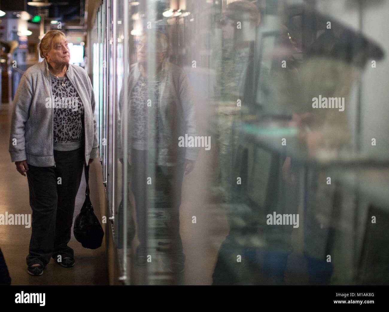 The widow korea hi-res stock photography and images - Alamy