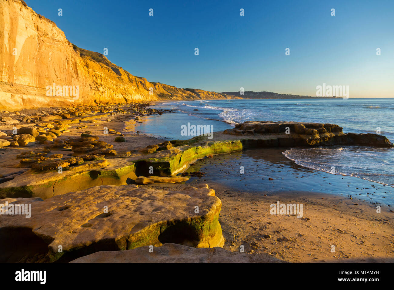 California Coastline Eroded Sandstone Rock Cliffs La Jolla Black's ...