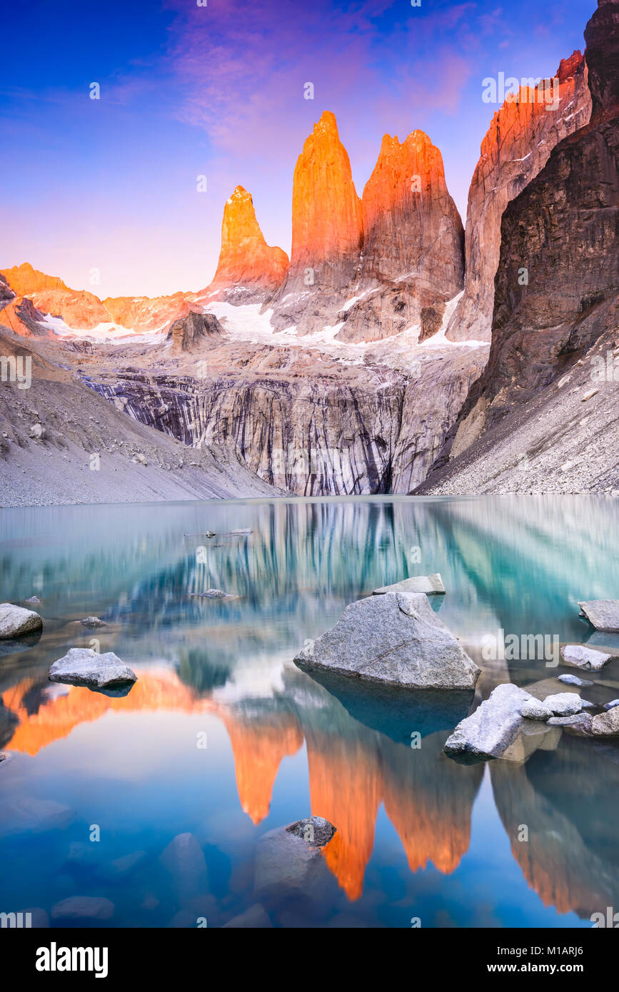 Torres del Paine, Chile - Laguna Torres, famous landmark of Patagonia ...