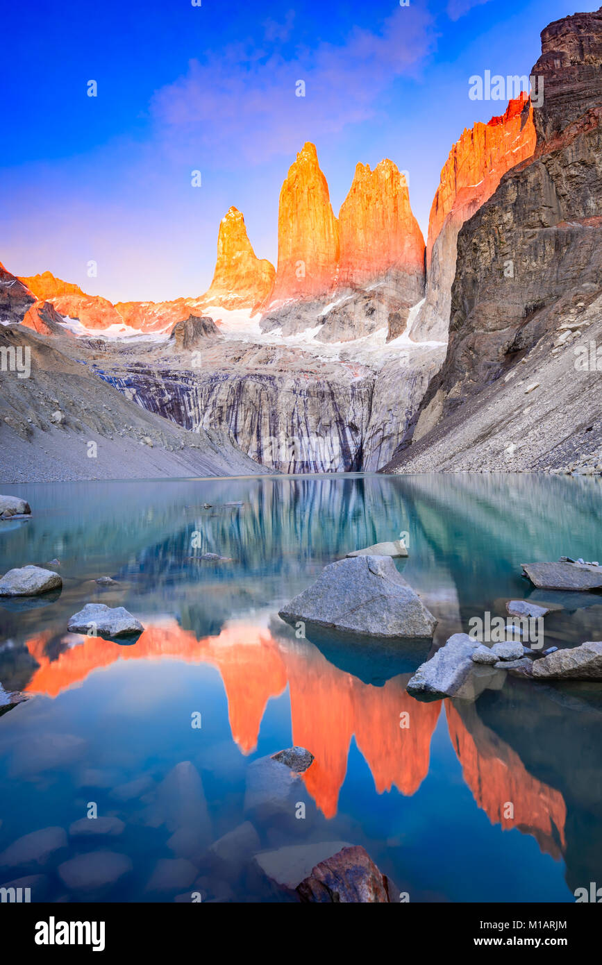Torres del Paine, Chile - Laguna Torres, famous landmark of Patagonia ...