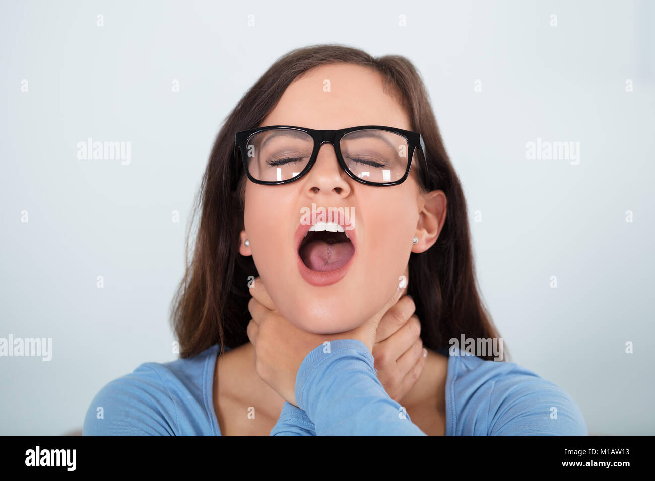 Choking woman hi-res stock photography and images - Alamy