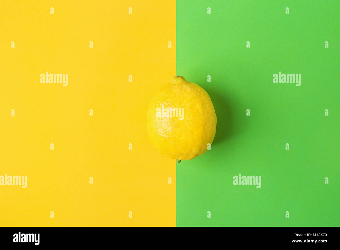 Contrast background hi-res stock photography and images - Alamy