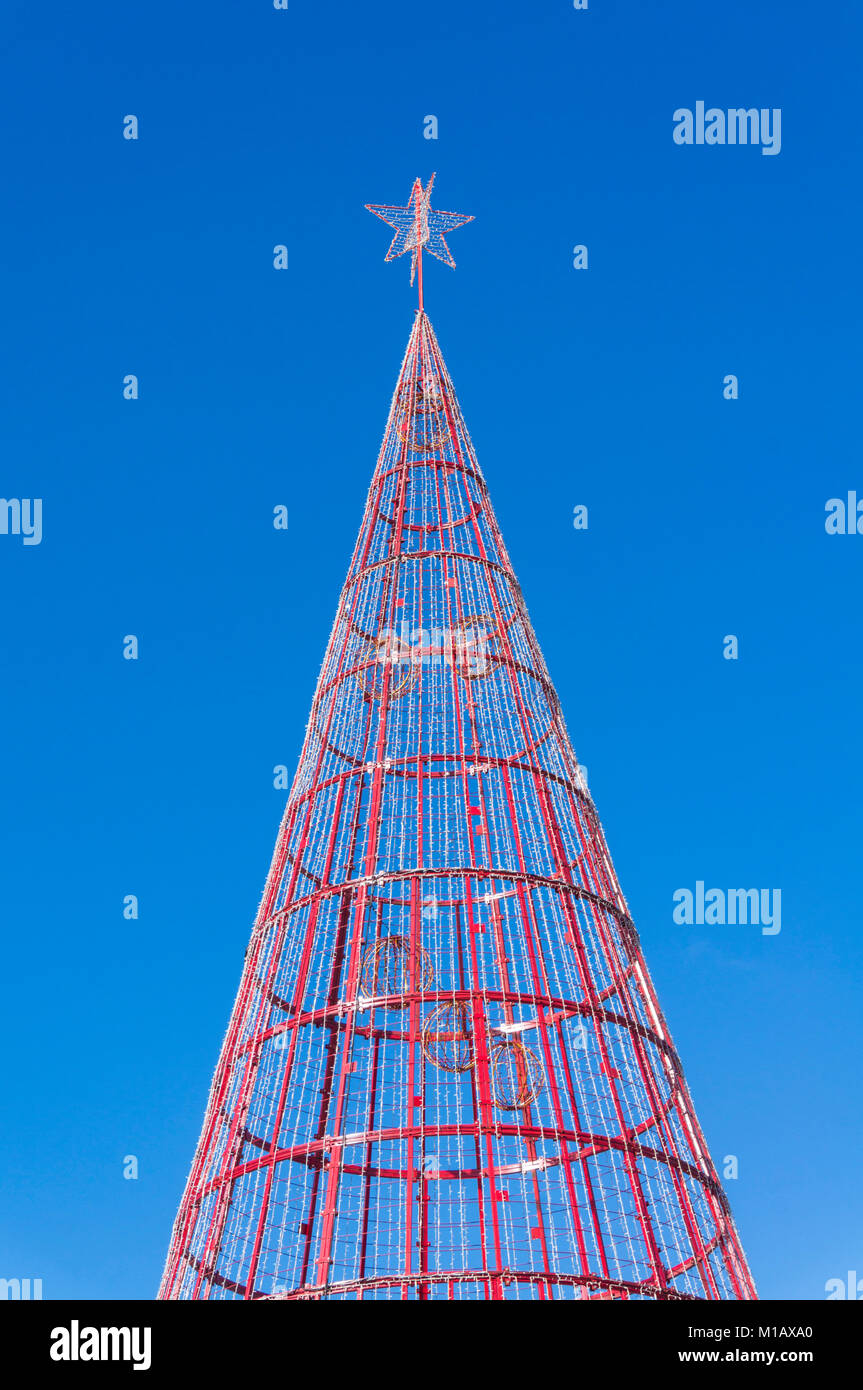 Modern christmas tree hi-res stock photography and images - Alamy