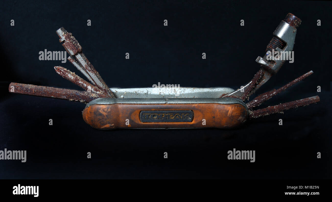 Old rusted tools hi-res stock photography and images - Alamy