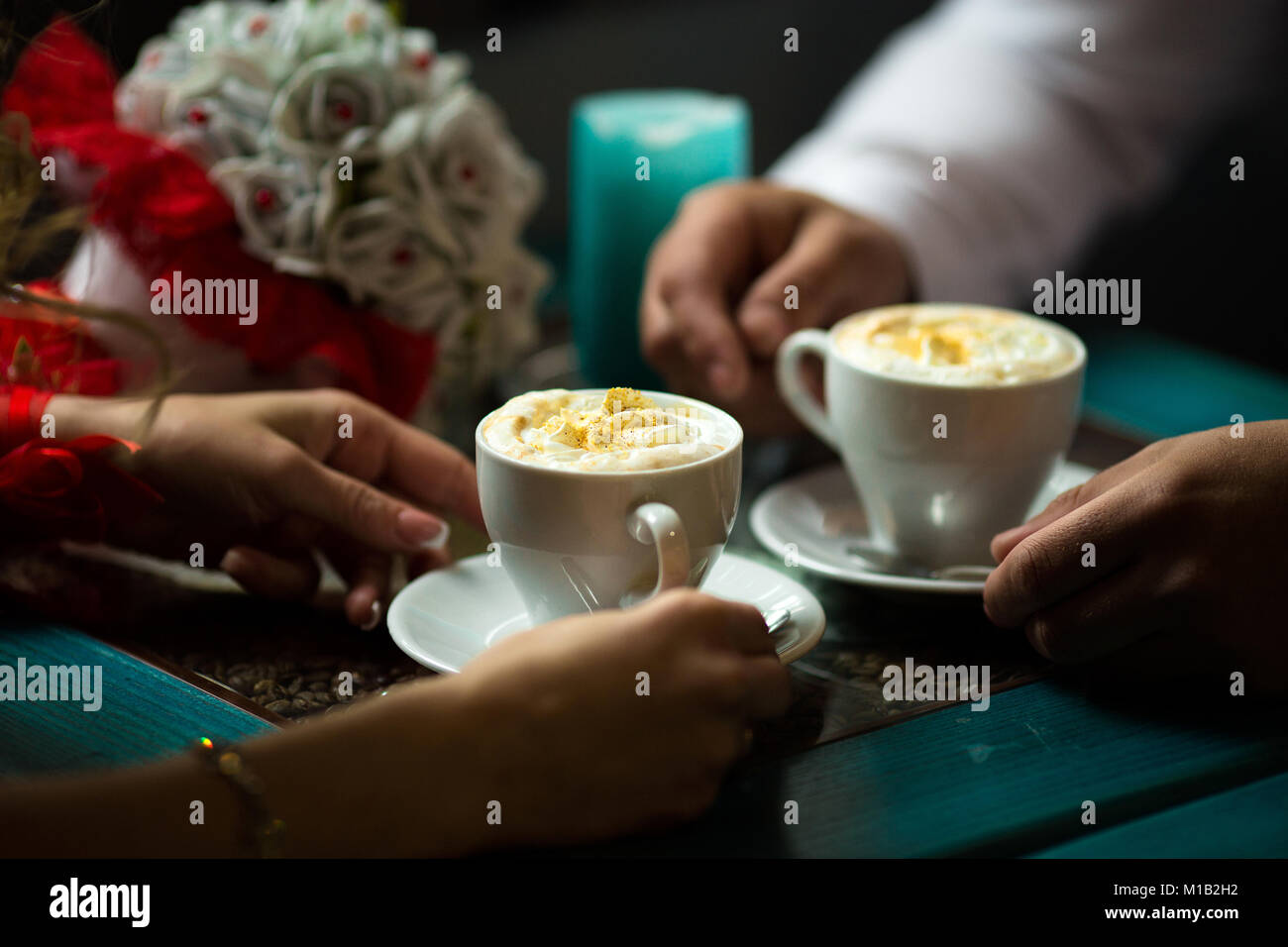 People man woman cafe restaurant sit hi-res stock photography and ...