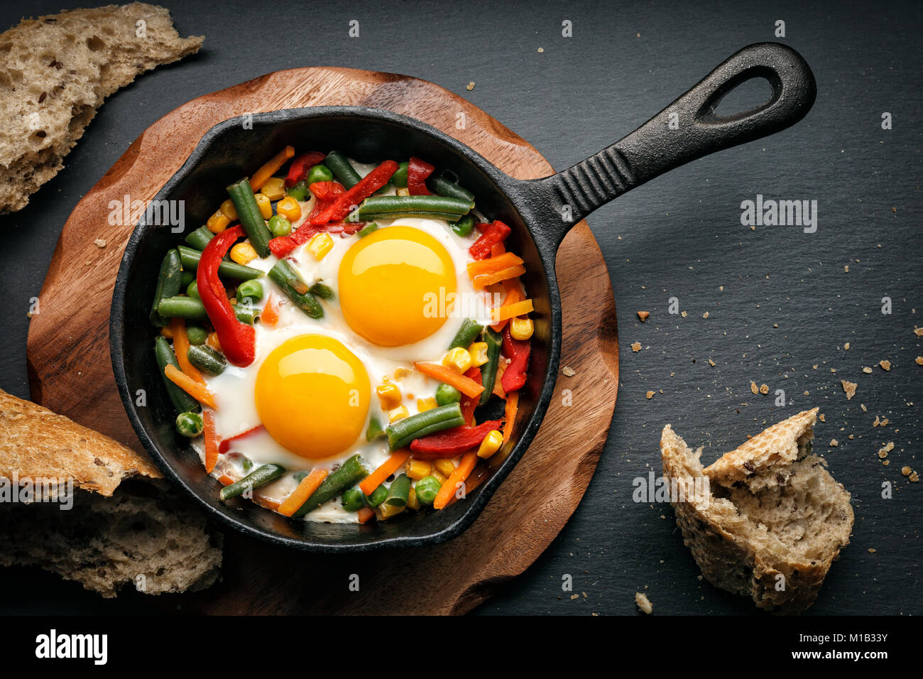 Cast iron cast hi-res stock photography and images - Alamy