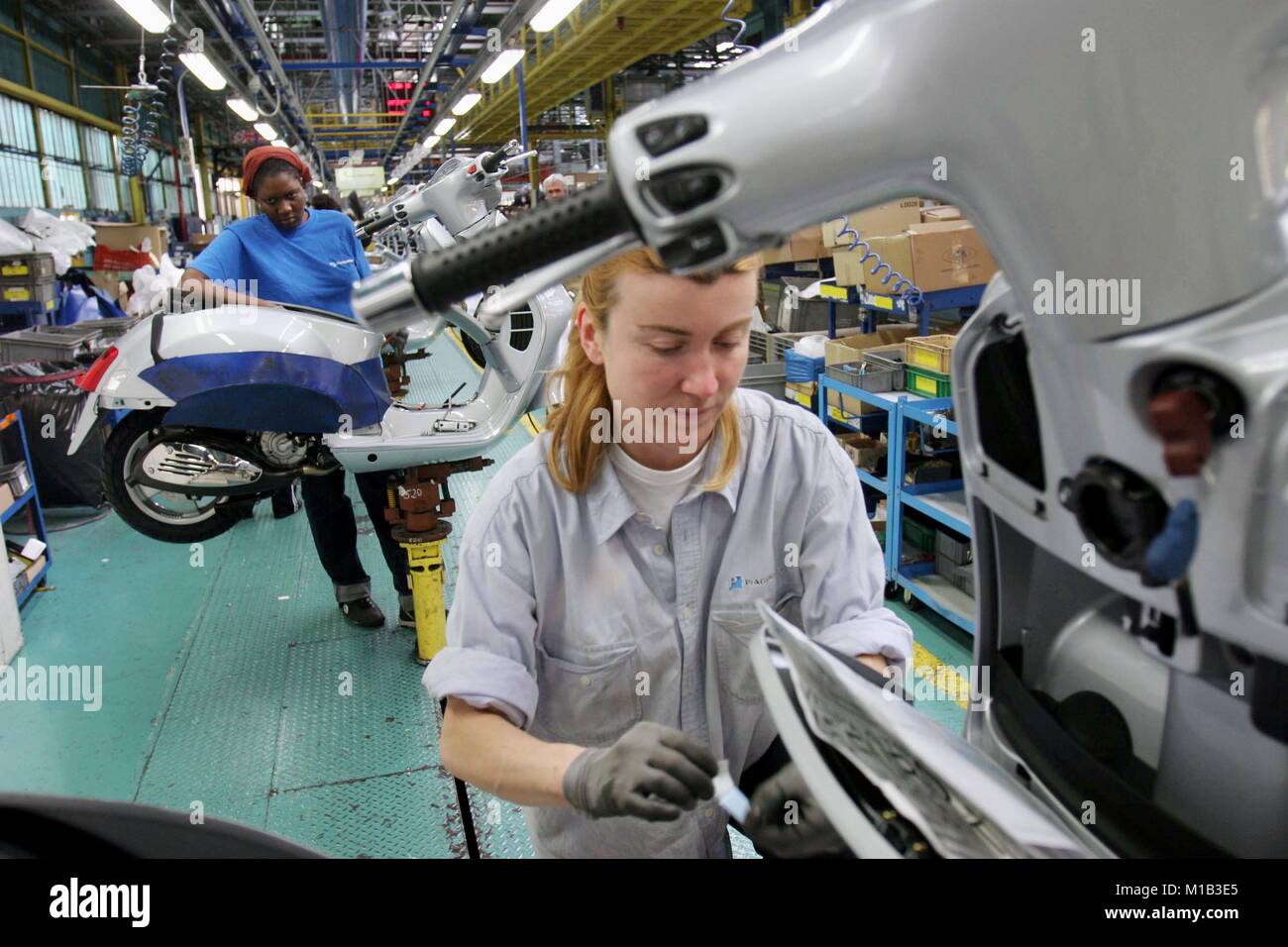 Fabbrica motocicli hi-res stock photography and images - Alamy
