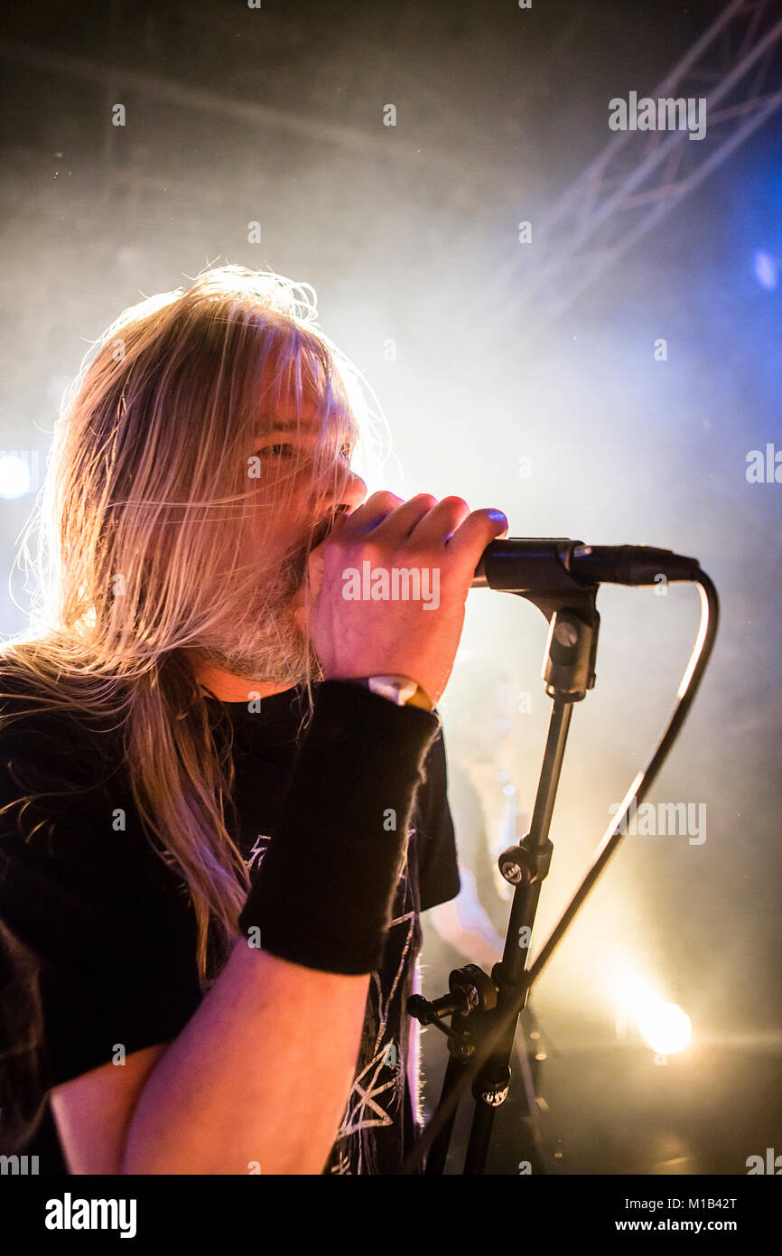 Martin van drunen hi-res stock photography and images - Alamy