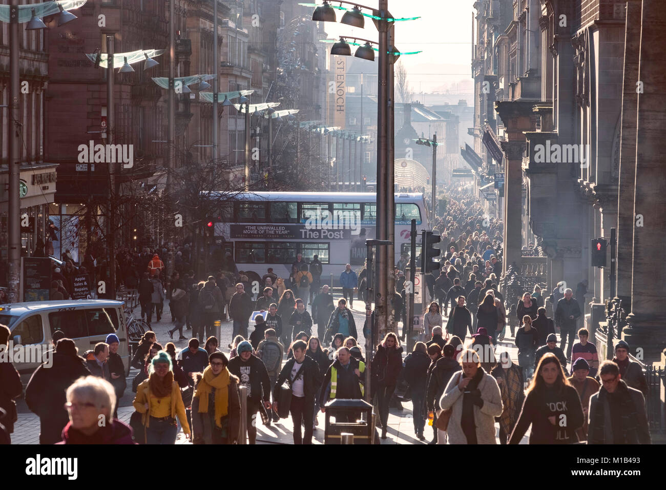 Glasgow crowded hi-res stock photography and images - Alamy