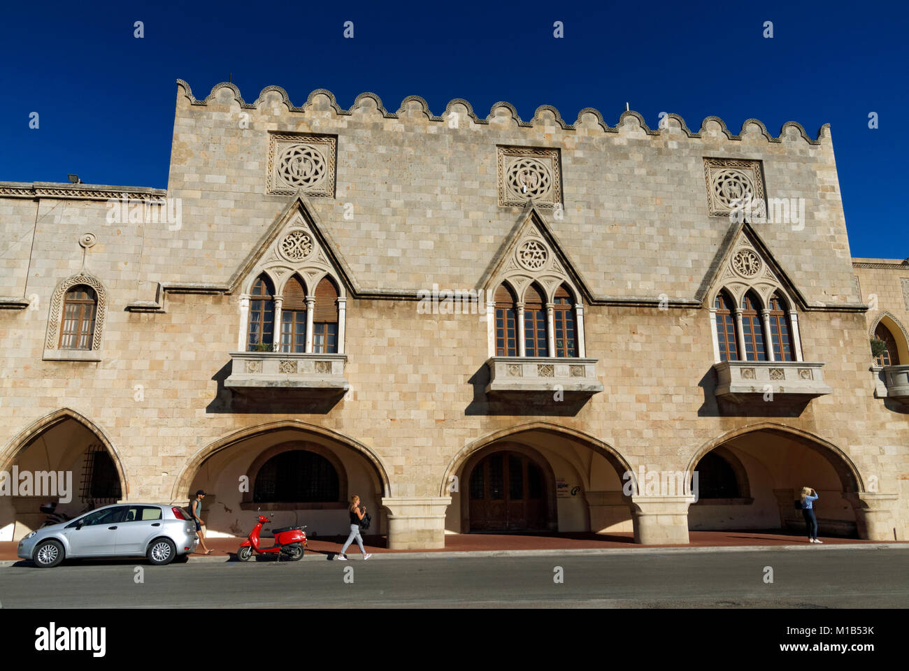 Government building rhodes hi-res stock photography and images - Alamy