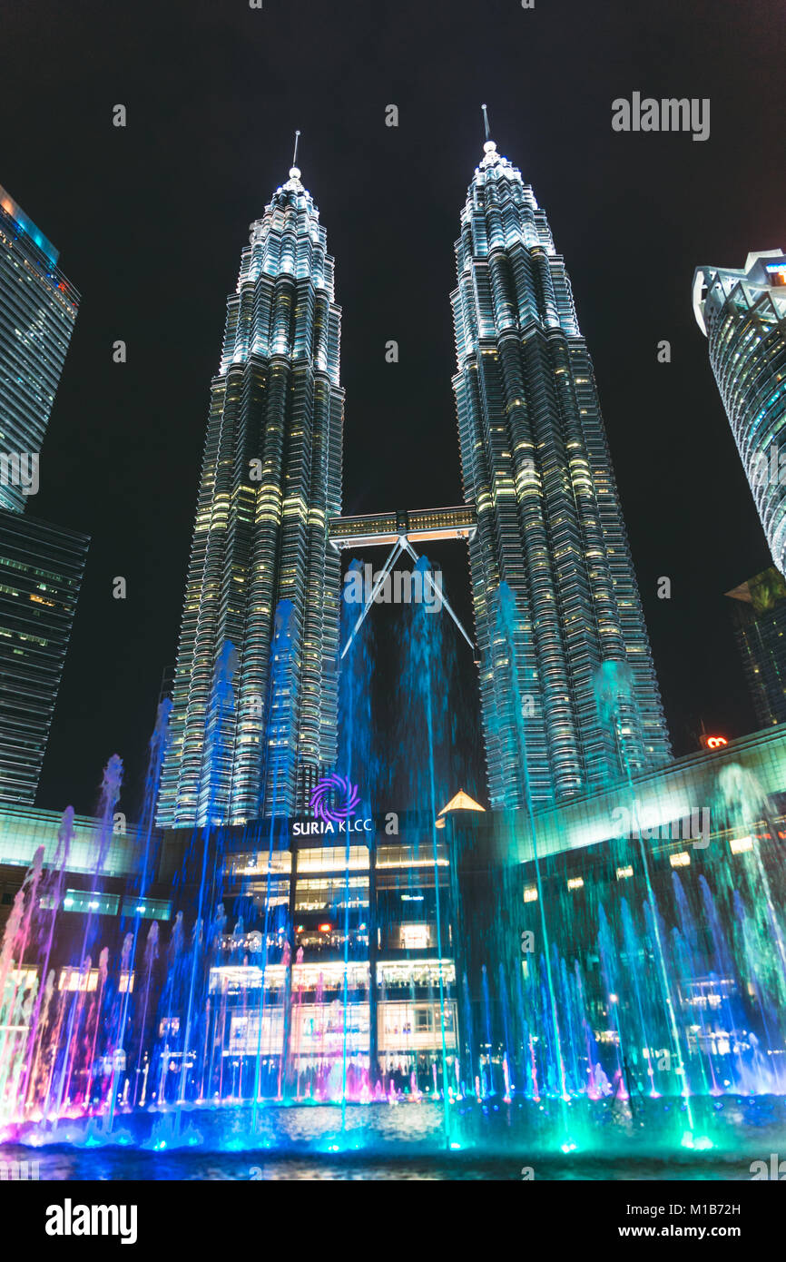 Malaysia architecture headquarters building hi-res stock photography ...