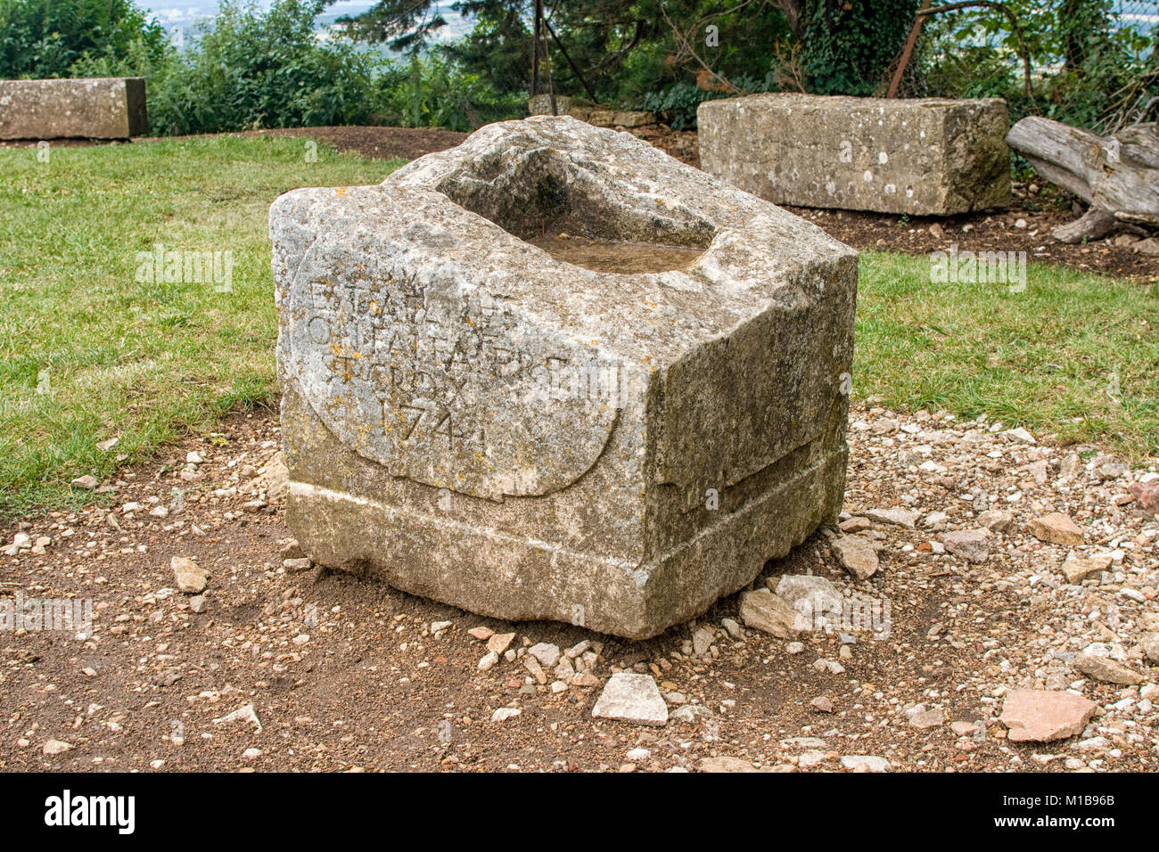 Roman font hi-res stock photography and images - Alamy