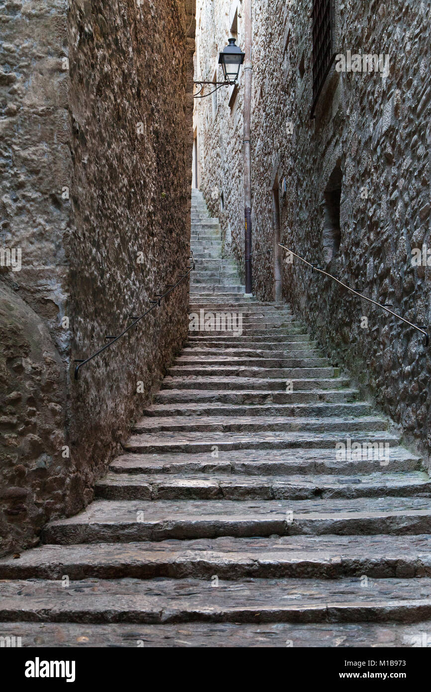 Medieval jewish quarter hi-res stock photography and images - Alamy