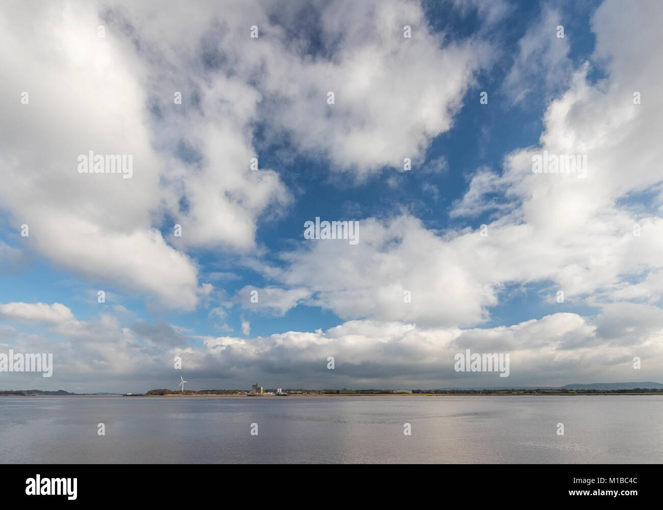 View of lydney docks hi-res stock photography and images - Alamy