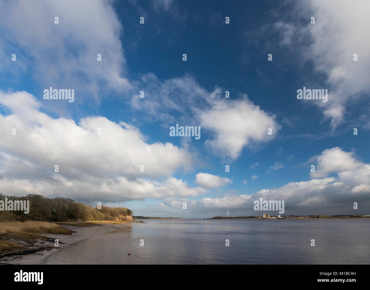 View of lydney docks hi-res stock photography and images - Alamy