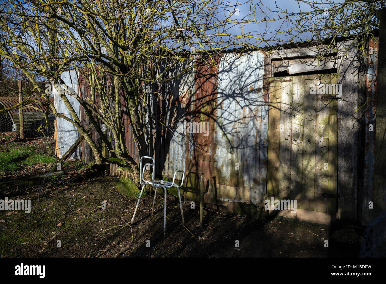 Lean soil hi-res stock photography and images - Alamy