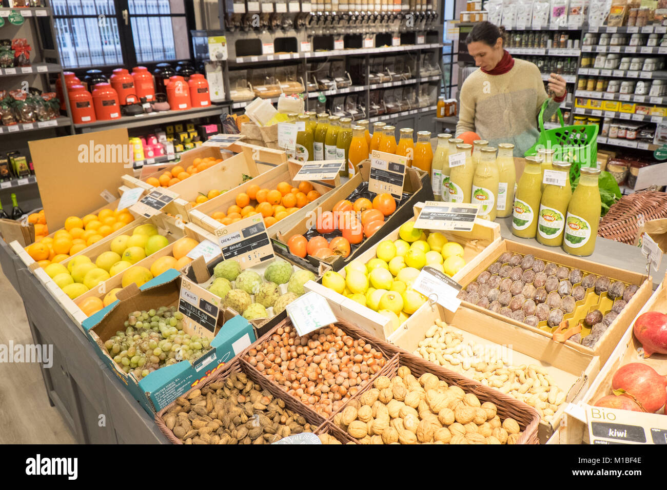 Saisons bio hi-res stock photography and images - Alamy