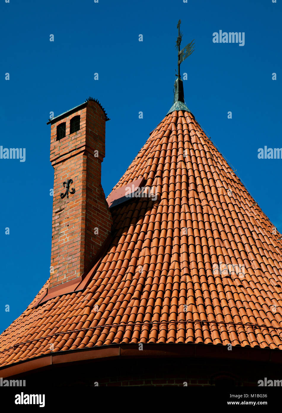 Medieval castle conical roof hi-res stock photography and images - Alamy