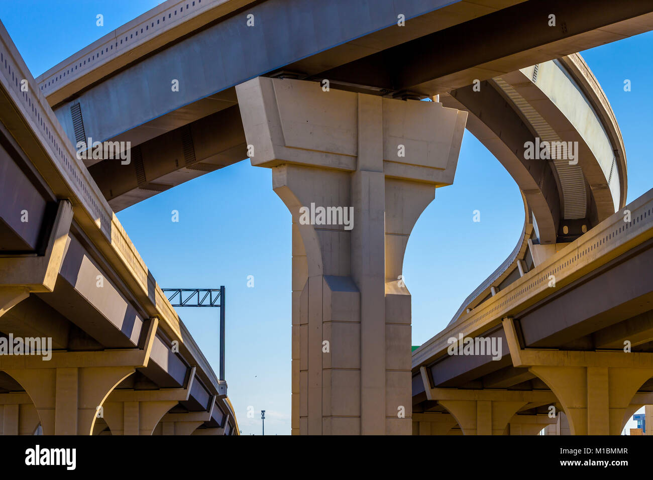 Houston freeway interchange hi-res stock photography and images - Alamy