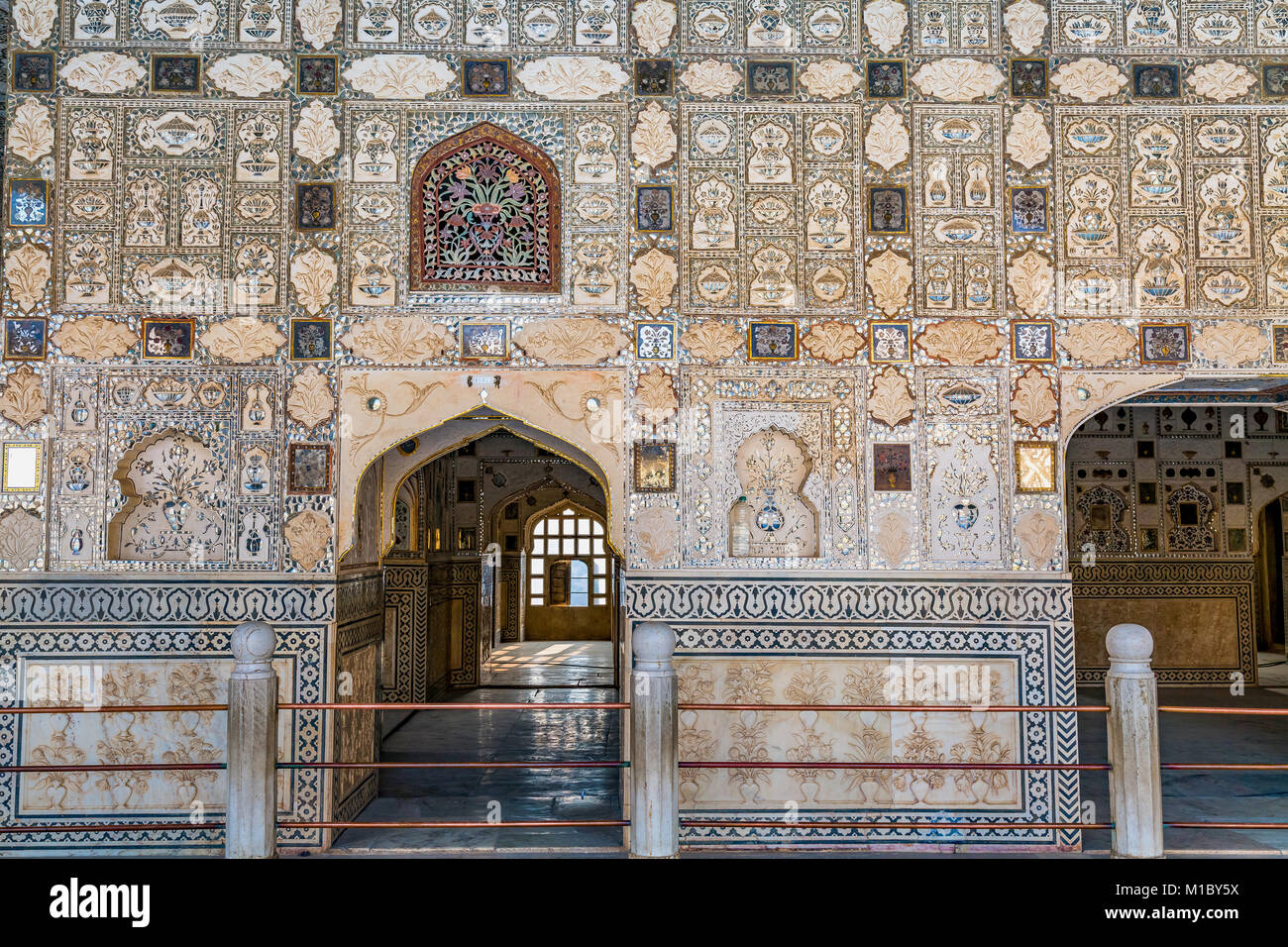 Sheesh mahal amber fort jaipur india hi-res stock photography and ...