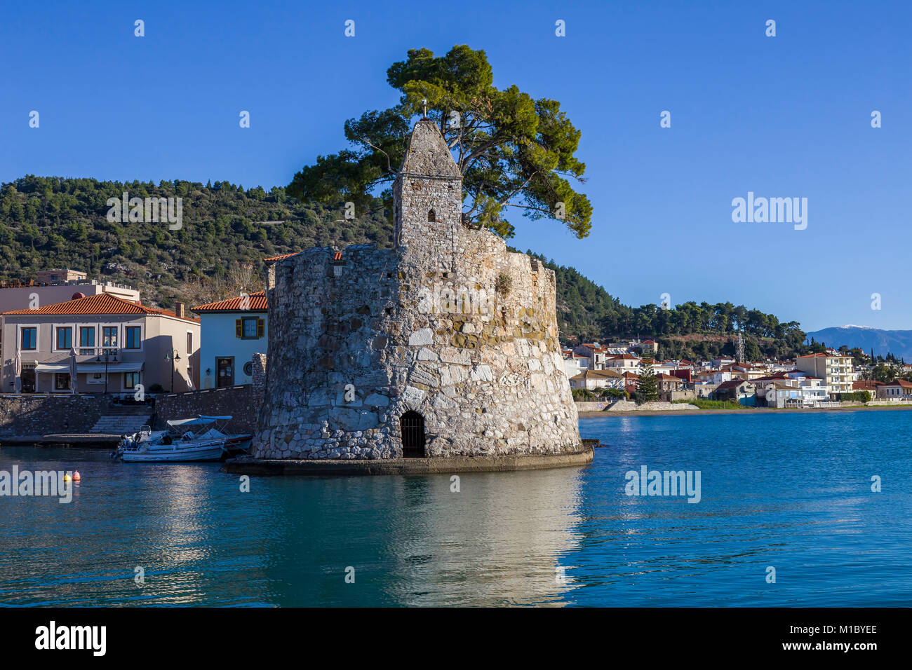 Nafpaktos hi-res stock photography and images - Alamy