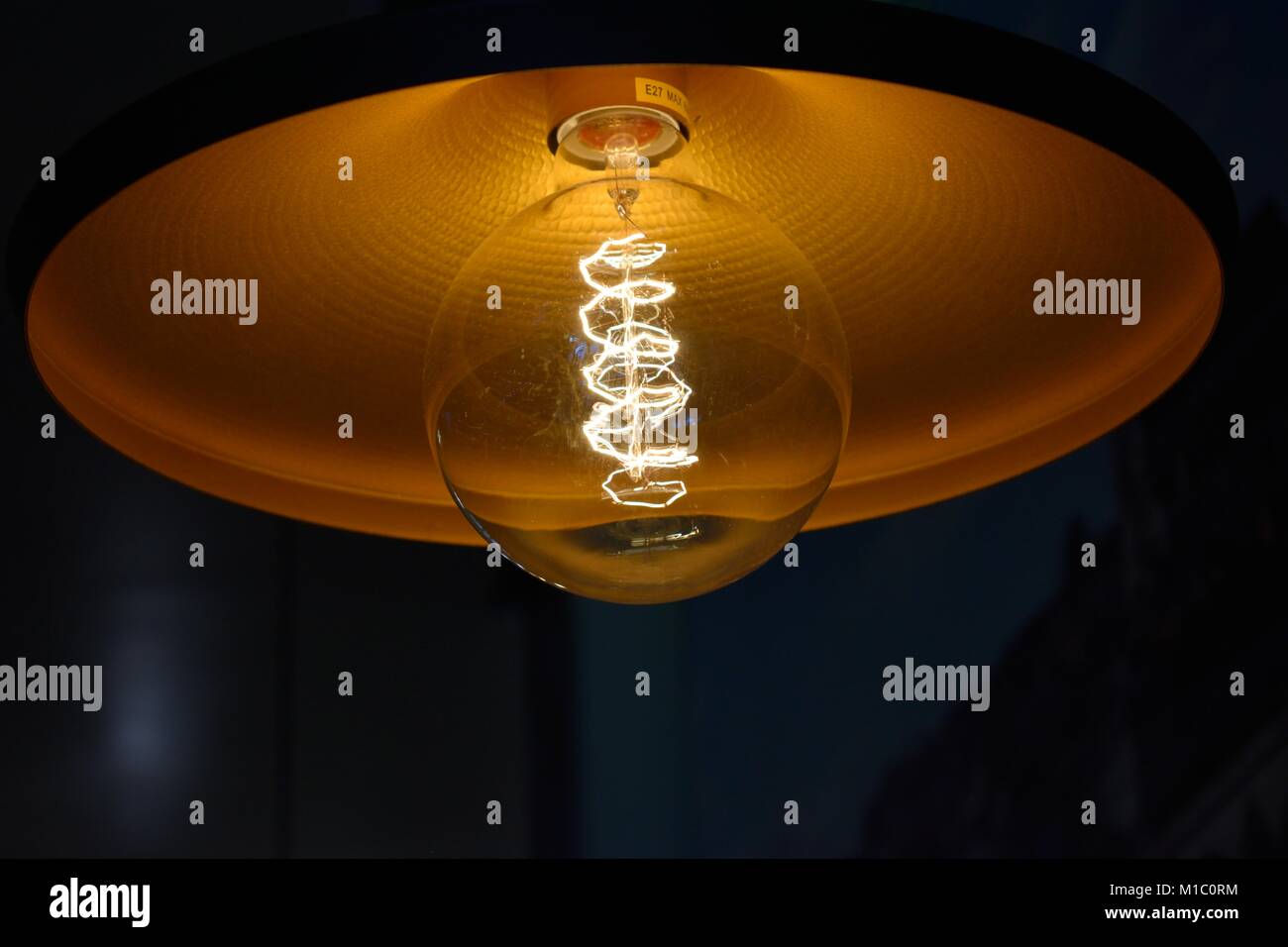 Dim lightbulb Stock Photo - Alamy