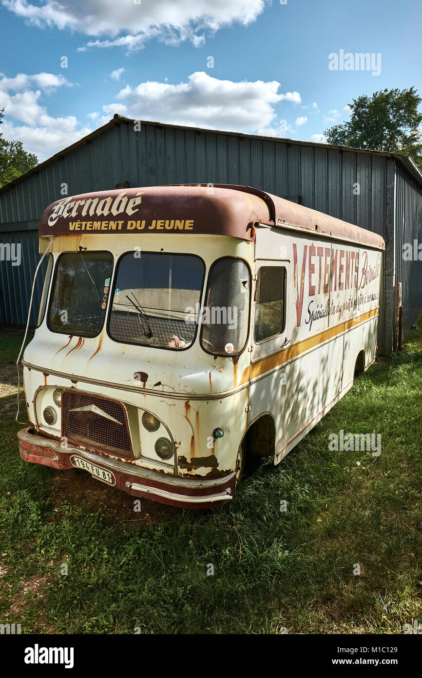 Vintage lorry hi-res stock photography and images - Alamy
