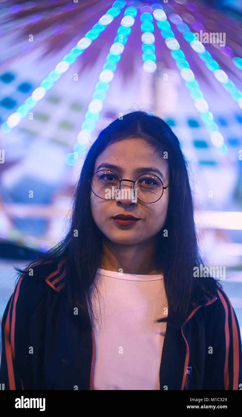 Asian teen girl wearing glasses hi-res stock photography and images - Alamy