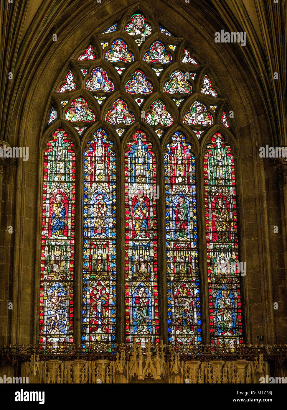 Interior view of Wells Cathedral Stock Photo - Alamy