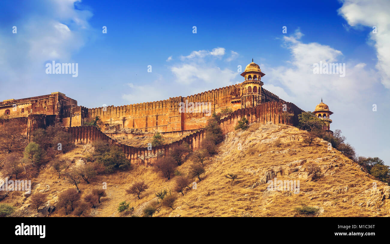 Jaigarh Fort Jaipur Rajasthan as seen from Amer Fort Stock Photo - Alamy